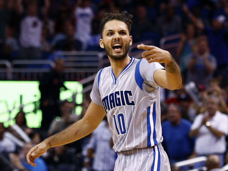 VIDEO: Magic's Fournier takes scary fall after two-handed jam ...
