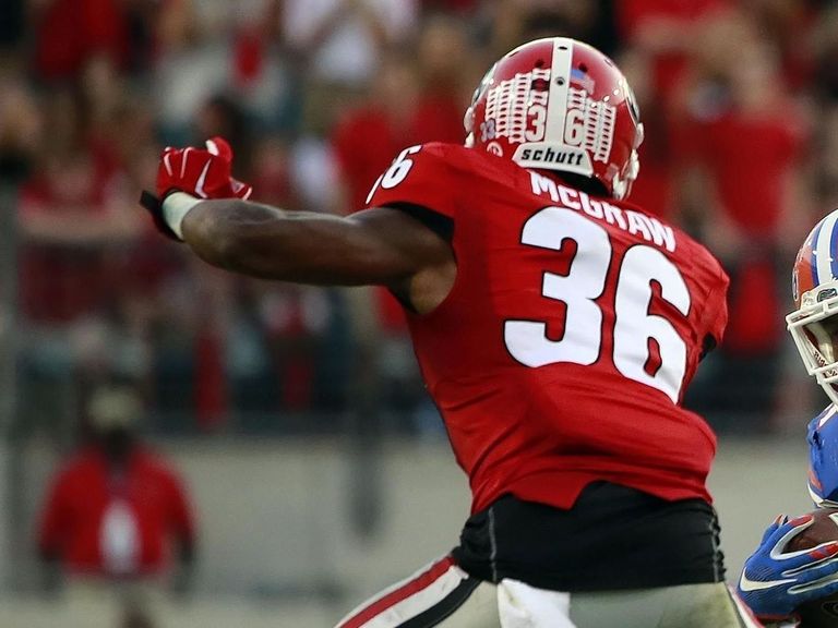 VIDEO: Georgia coach appears to injure player during celebration ...