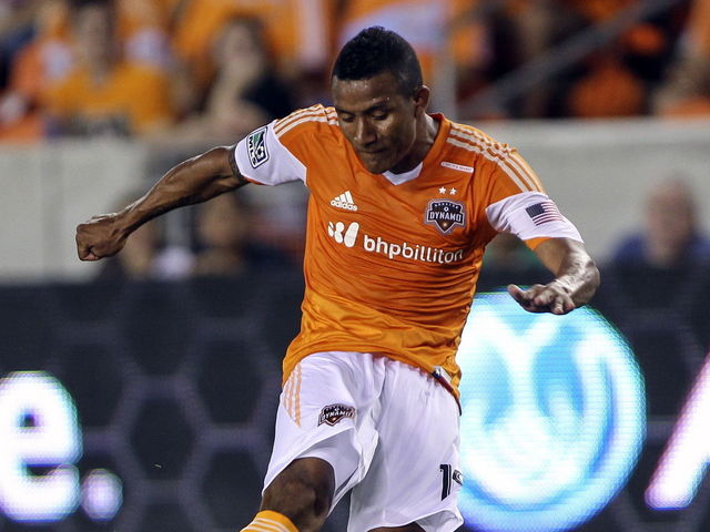 Houston's Garrido suffers horrific leg break on internation…