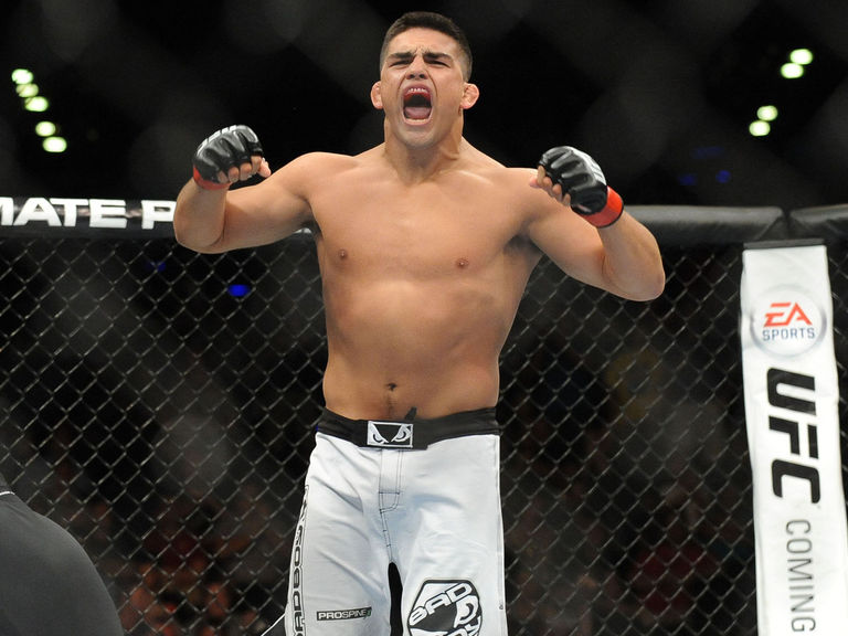 Gastelum looking for No. 1 contender bout at 185 or 170 lbs | theScore.com