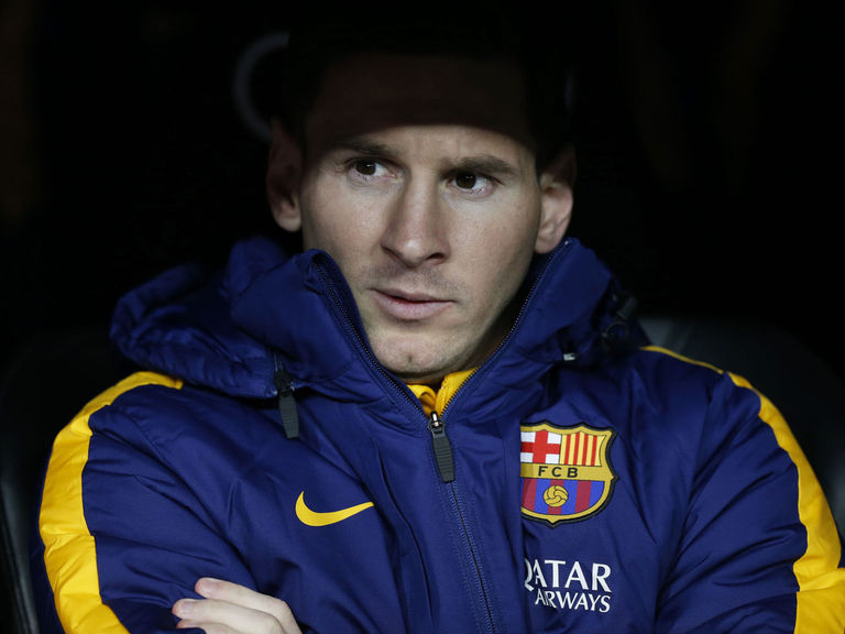 Messi marks return from knee injury as substitute in El Clasico ...