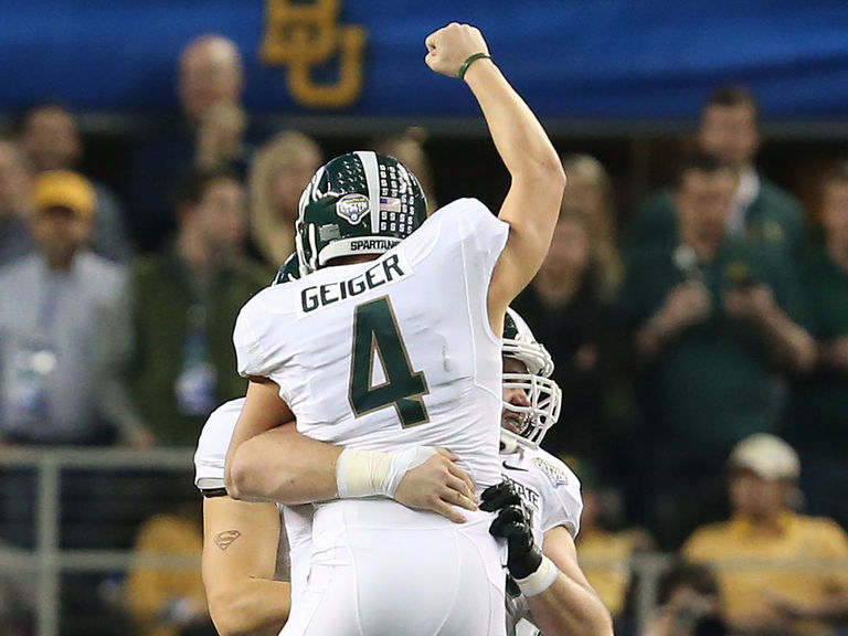 VIDEO: Michigan State's Geiger celebrates walk-off kick vs. Ohio State ...