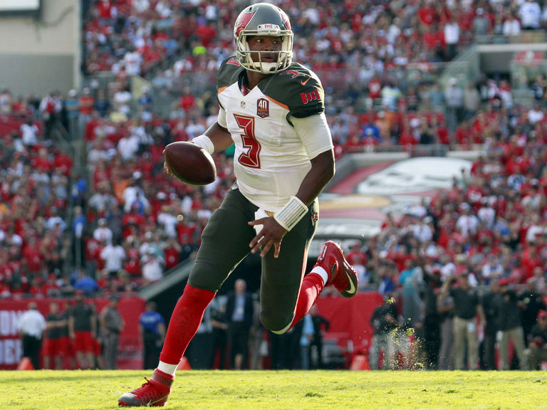 DFS: Numbers Game - A Look at the Key Stats from Week 11 | theScore.com