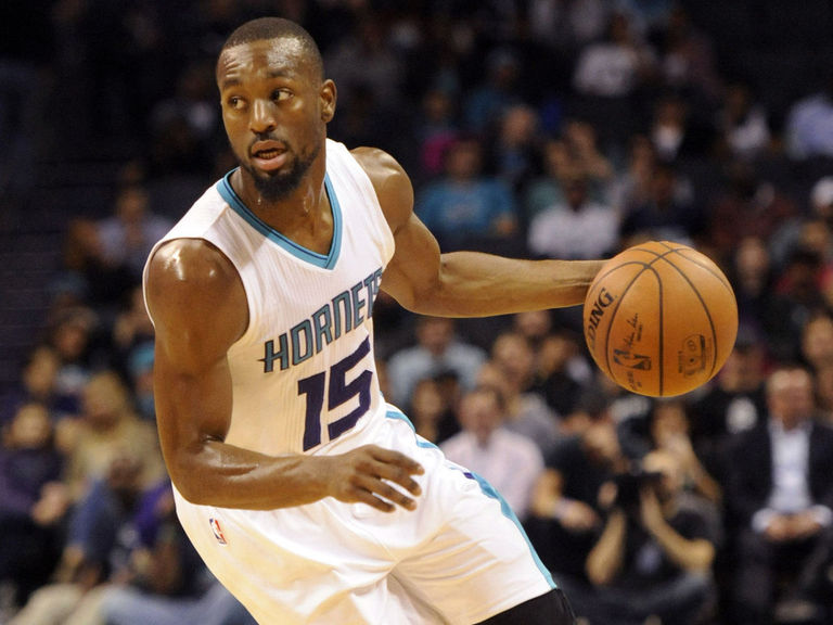 Walker drops 39 as Hornets come back to beat Kings in OT | theScore.com