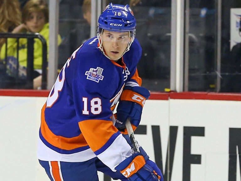 Report: Strome nearing recall to Islanders | theScore.com