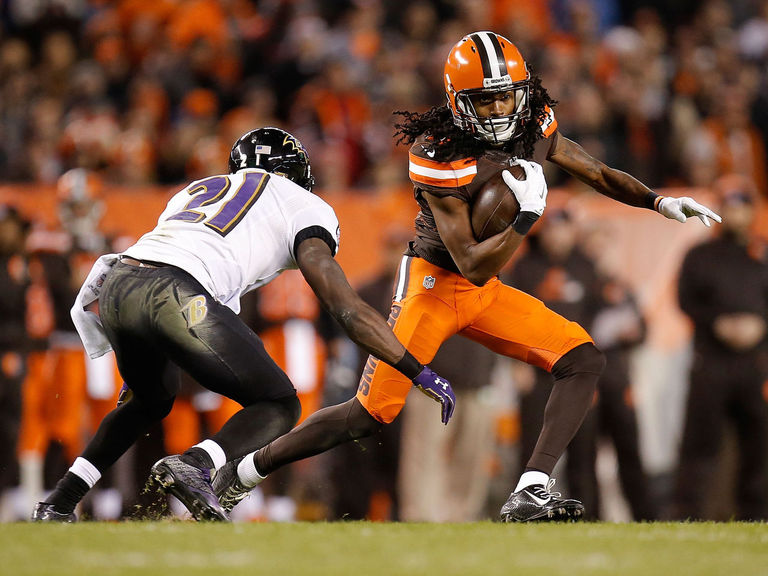 VIDEO: Browns' Benjamin, Davis combine for long TD | theScore.com