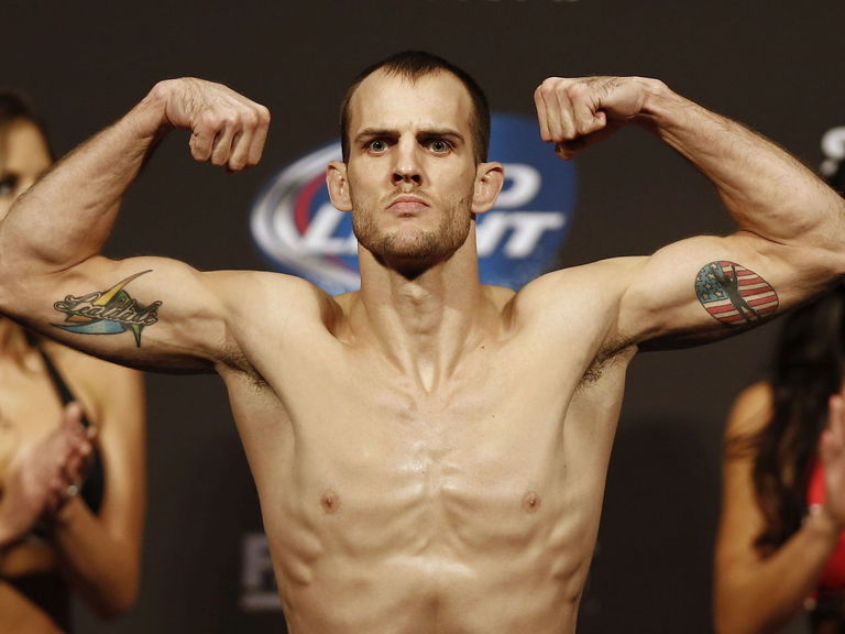 VIDEO: Miller, Alers have lightsaber duel at weigh-in | theScore.com