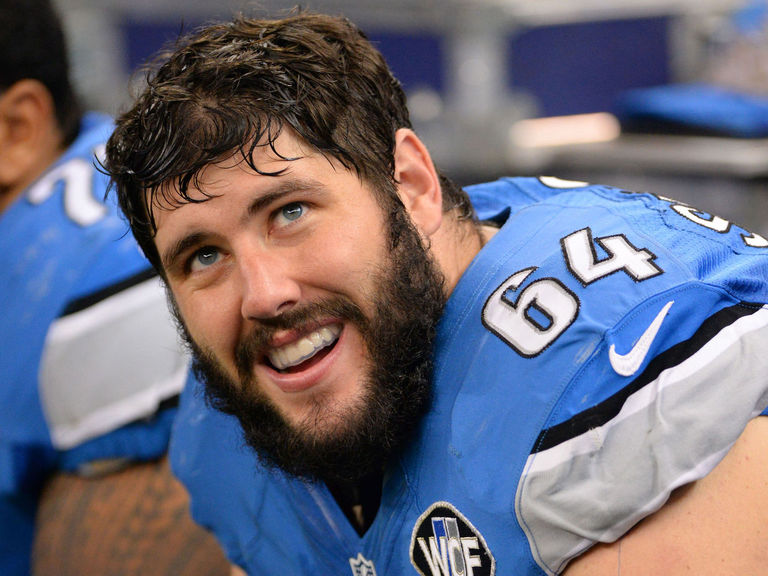 VIDEO: Lions' Swanson stays impossibly still during non-snap | theScore.com
