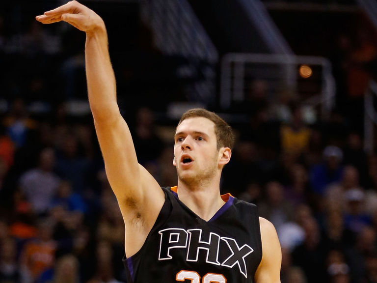 Suns' Leuer set to return vs. Kings | theScore.com