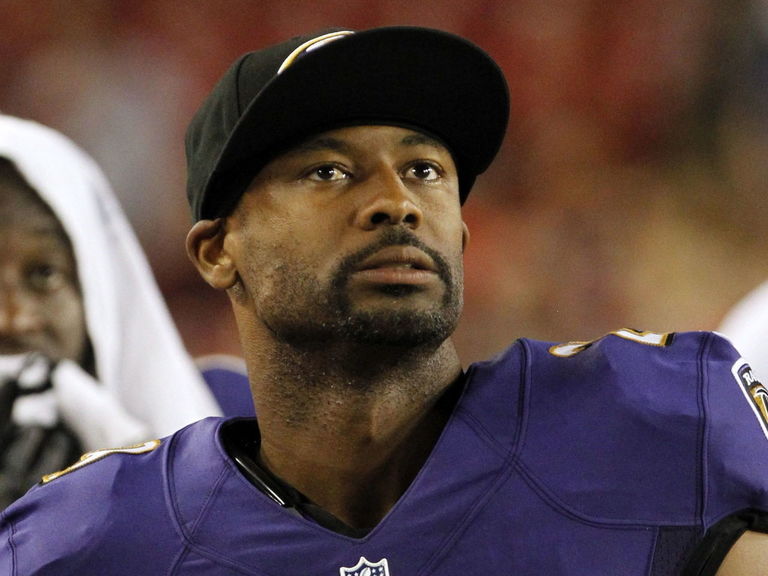 Report: Cowboys working out S Michael Huff | theScore.com