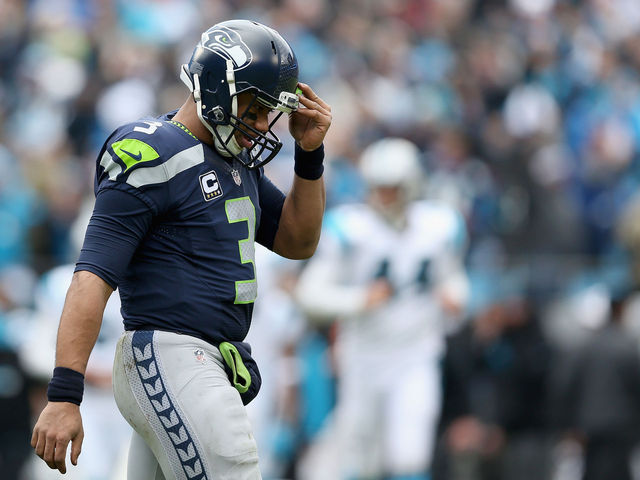 Russell Wilson listens to gospel music before kickoff to st…