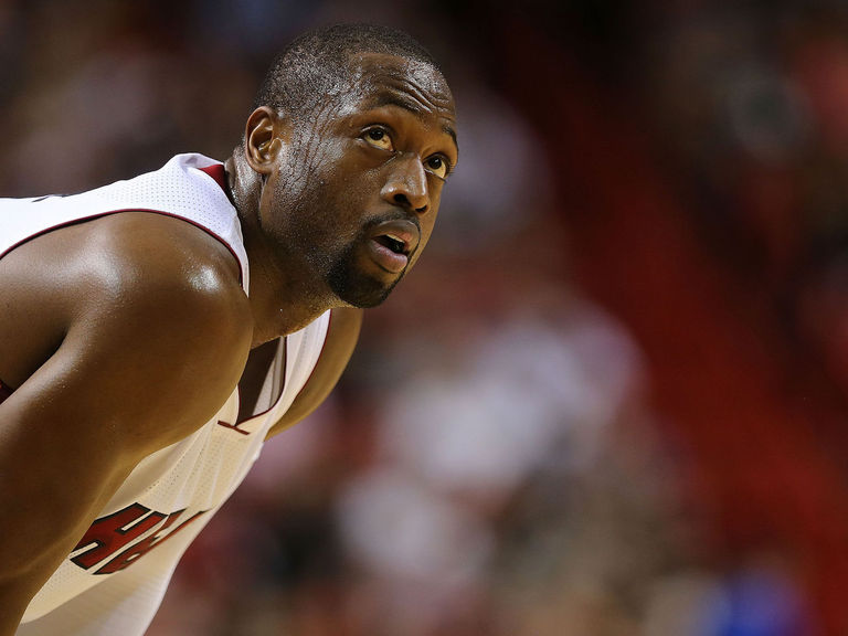 VIDEO: Fans sing 'Happy Birthday' to Dwyane Wade in Oklahoma City ...