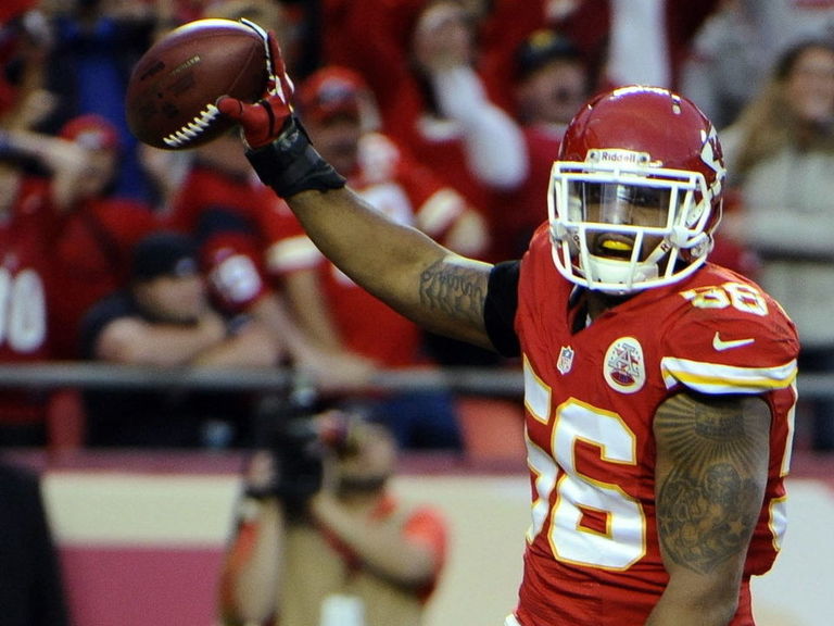 Derrick Johnson credits Gruden for decision to sign with Raiders ...