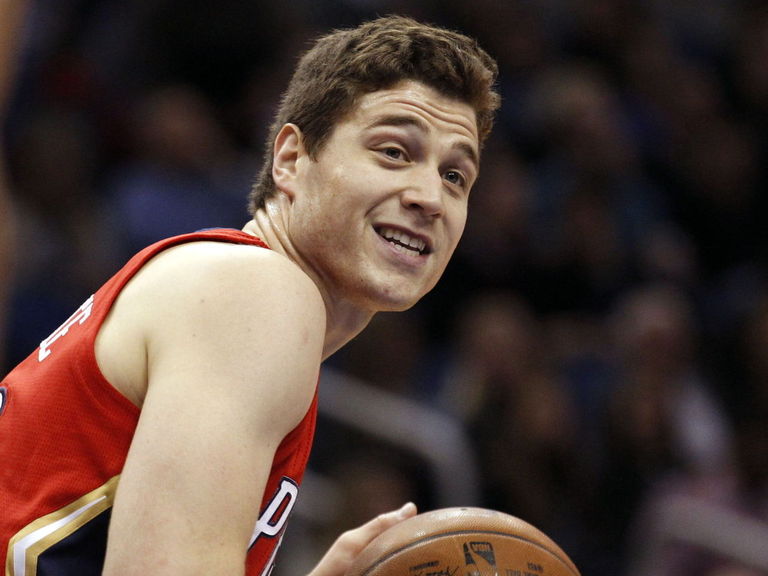 Jimmer Fredette drops 35, grabs D-League All-Star MVP | theScore.com