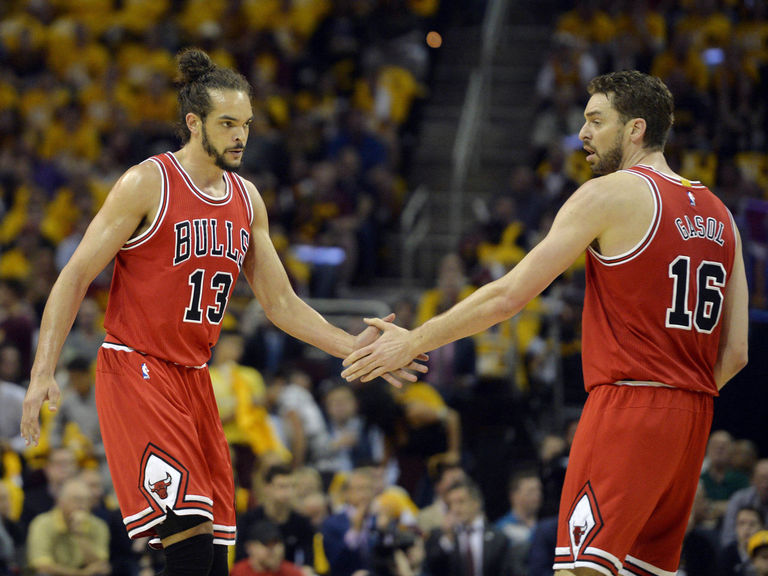 Bulls GM says team intends to re-sign Gasol, Noah | theScore.com