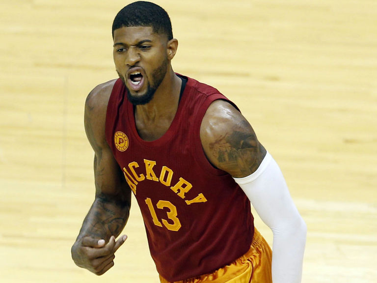 VIDEO: Paul George beats halftime buzzer from center court | theScore.com