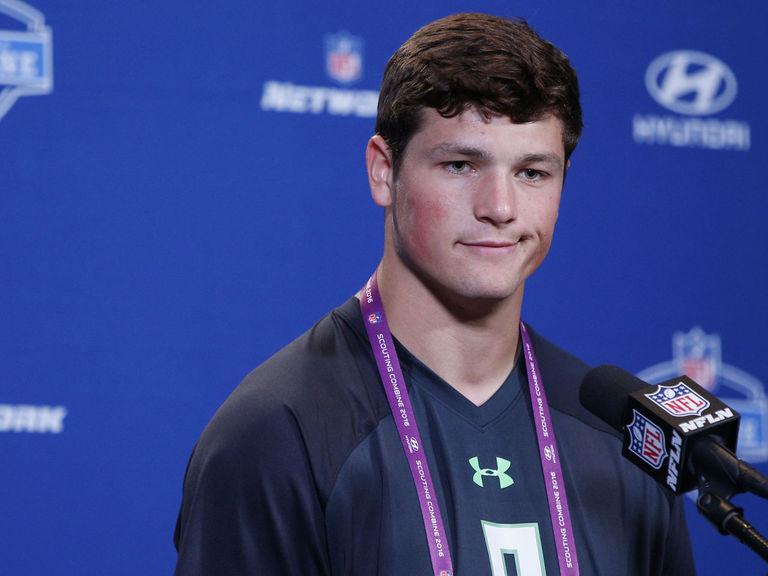 Hackenberg pick does nothing to address Jets' QB issues | theScore.com