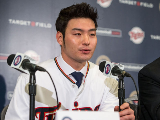 MLB Today: Park's debut, Harbaugh to coach Tigers | theScore