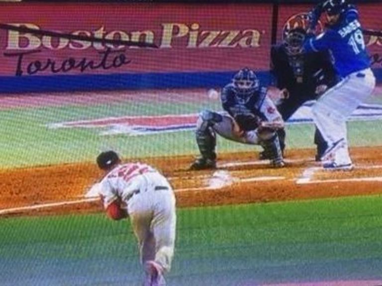 Blue Jays sponsor trolls Red Sox with stadium ads | theScore.com