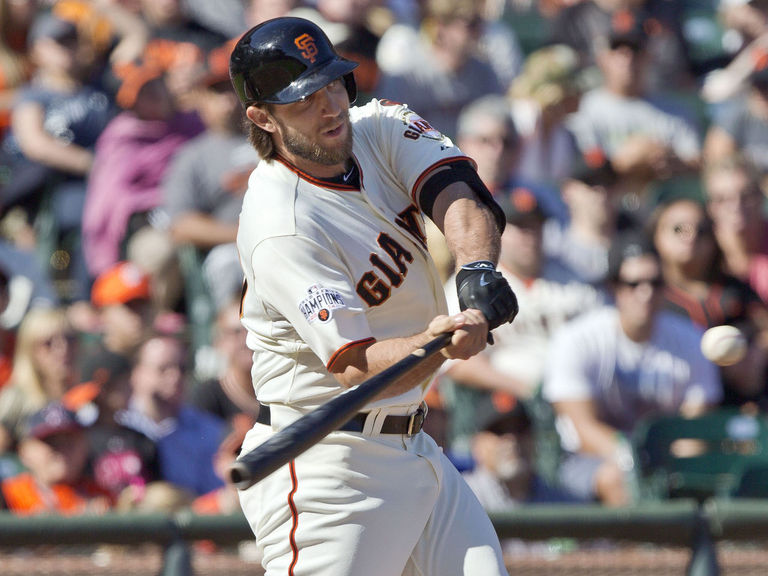 VIDEO: Bumgarner hits 2nd career HR off Kershaw | theScore.com