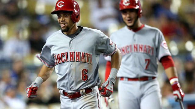Hamilton records fastest HR trot in StatCast history | theS…