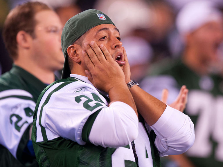 15 moments that defined the craziest NFL offseason in memory | theScore.com