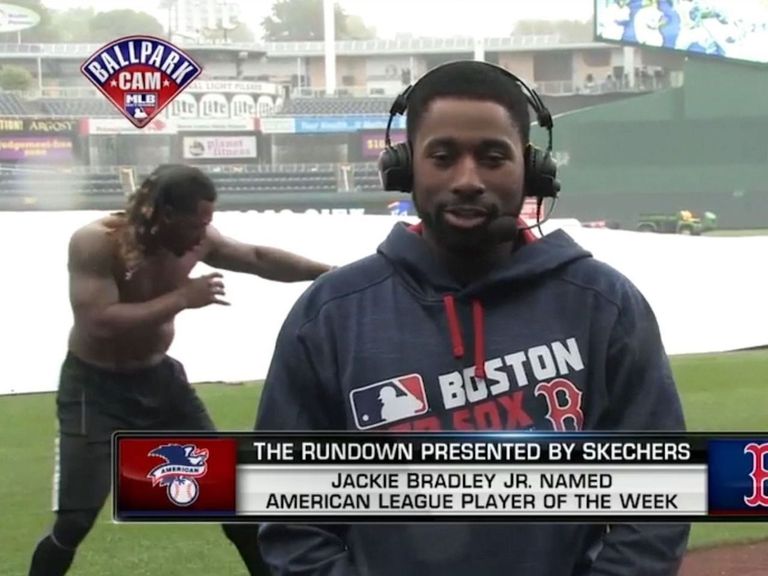 Shirtless Hanley takes over Bradley's POW interview | theScore.com