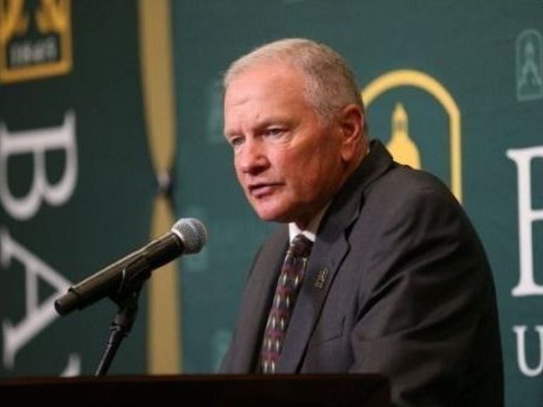 Grobe: Playing for Baylor isn't a right | theScore.com