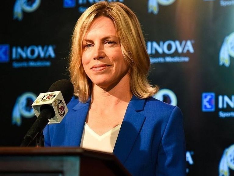 Redskins appoint NFL's 1st female head doctor | theScore.com