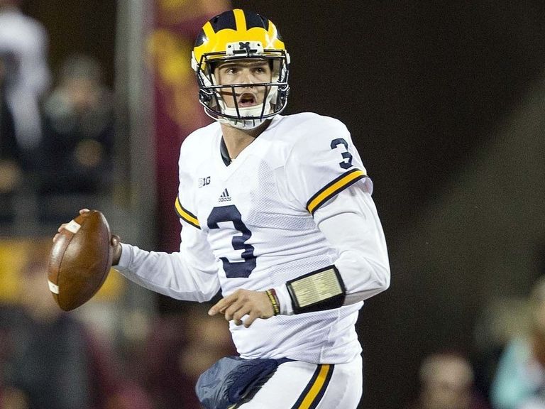 Michigan's Speight starts vs. Ohio State | theScore.com