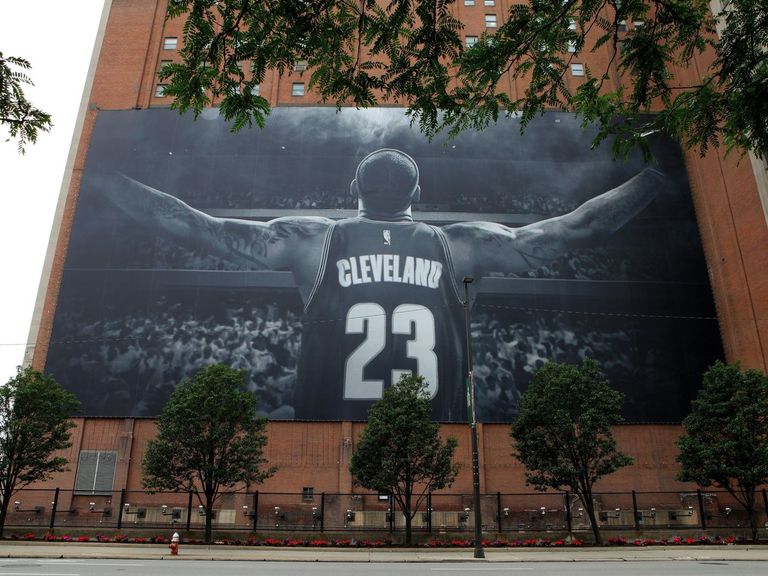 Iconic LeBron banner will remain in place | theScore.com