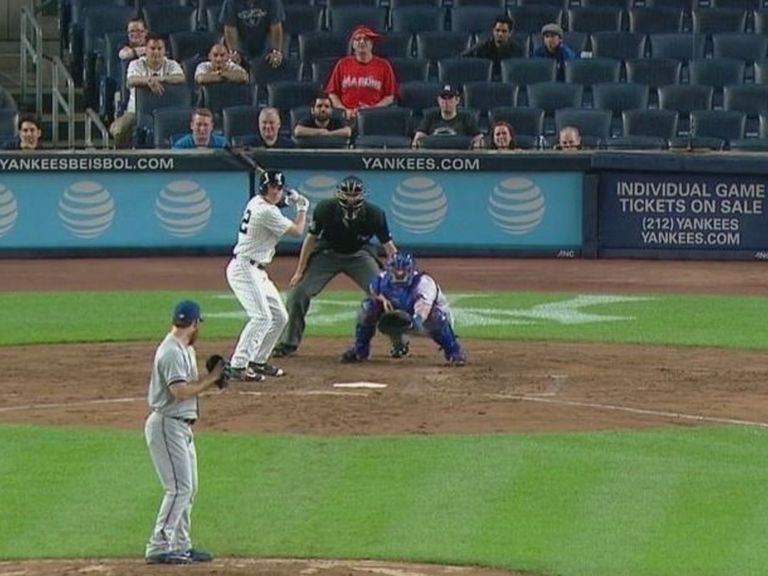 'Marlins Man' sat through Yankees-Rangers rain delay | theScore.com