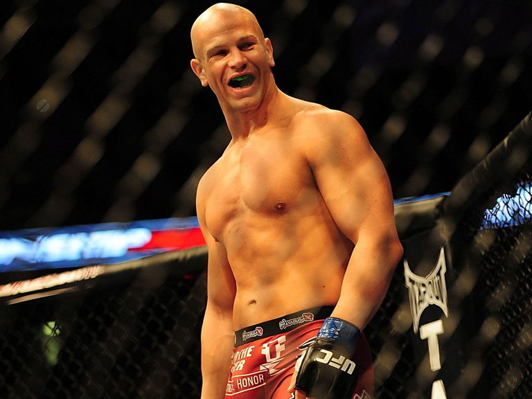 Suspects charged in fatal Jimmo hit-and-run | theScore.com