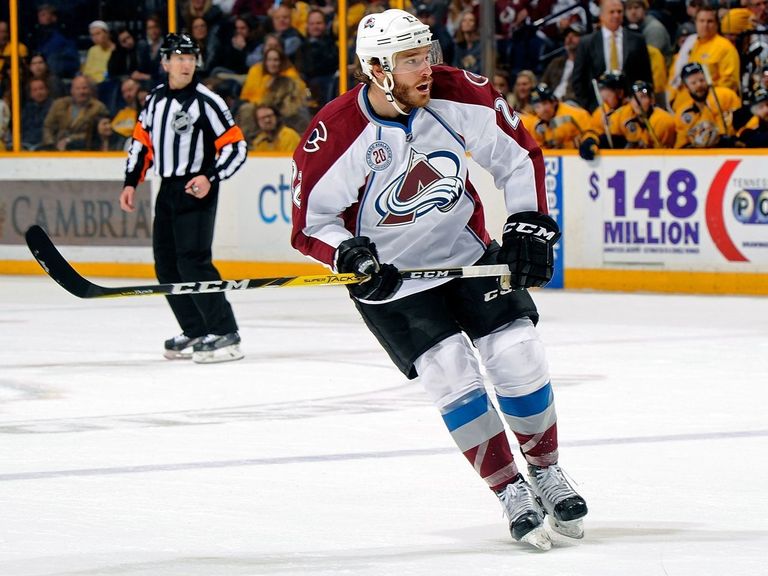 Habs sign Zach Redmond to 2-year, $1.225M contract | theScore.com