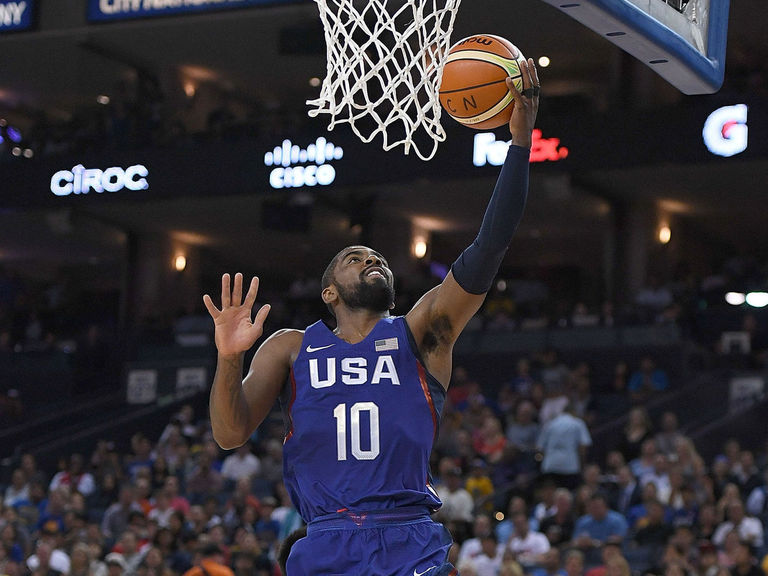 Watch: Kyrie switches hands before laying it in | theScore.com