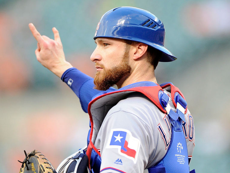 Lucroy feels he's become 'expendable' for Rangers | theScore.com