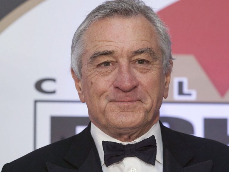 De Niro picked up dinner tab for 2007 Giants after Super Bowl win ...