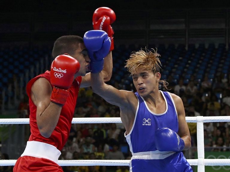 Britain's Muhammad Ali loses Olympic boxing debut | theScore.com