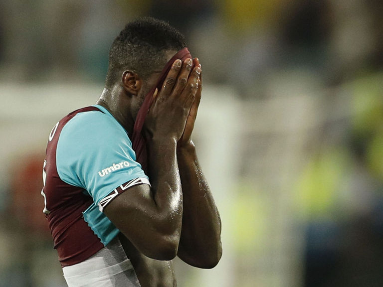 West Ham unveils European Tour swag, is promptly bounced from Europe ...