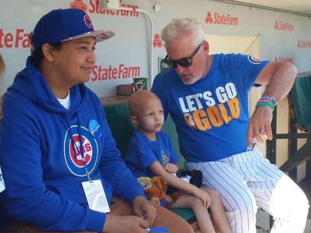 Cubs rally together on Childhood Cancer Awareness Day | th…
