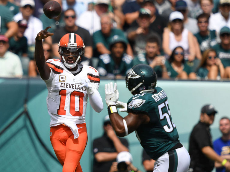 RG3 suffers sprained shoulder in disappointing Browns debut | theScore.com