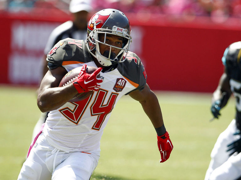 Bucs activate Charles Sims from IR | theScore.com