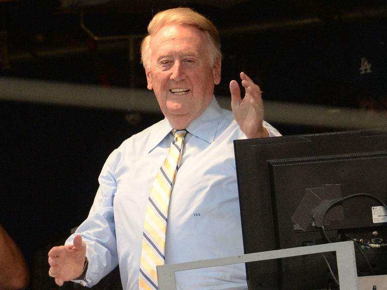 MLB umpires express admiration for retiring Scully | theScore.com