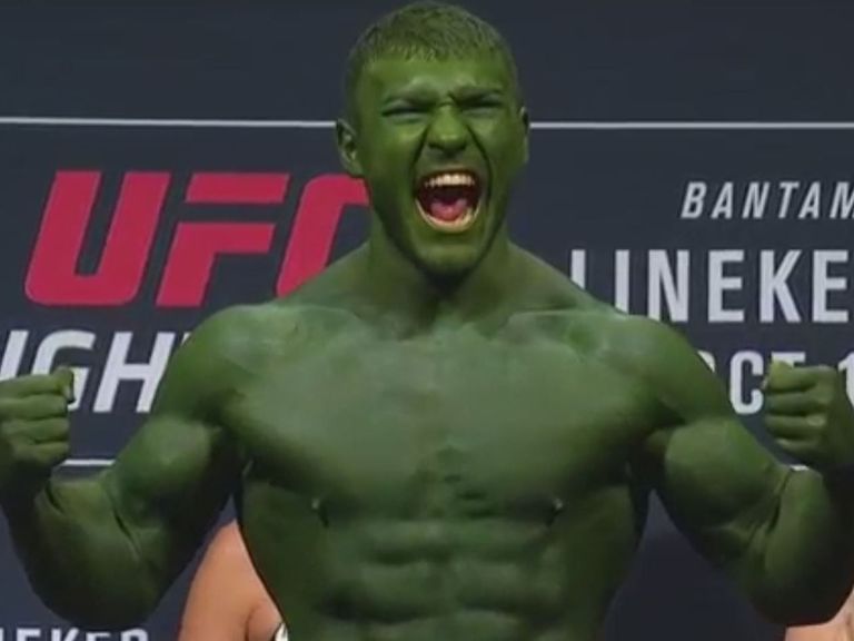 Cutelaba hulks out at UFC Portland weigh-ins | theScore.com