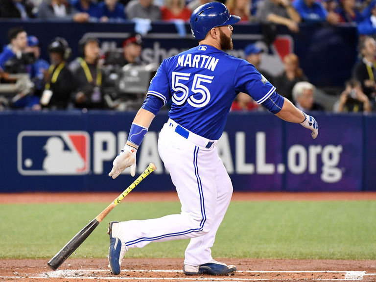 Watch: French announcer goes insane calling Martin's homer | theScore.com