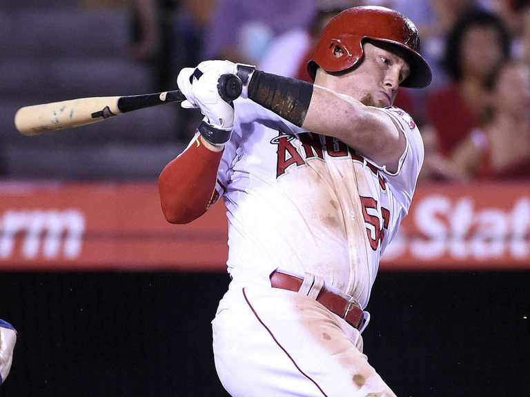 Angels' Calhoun to undergo surgery for core muscle injury | theScore.com