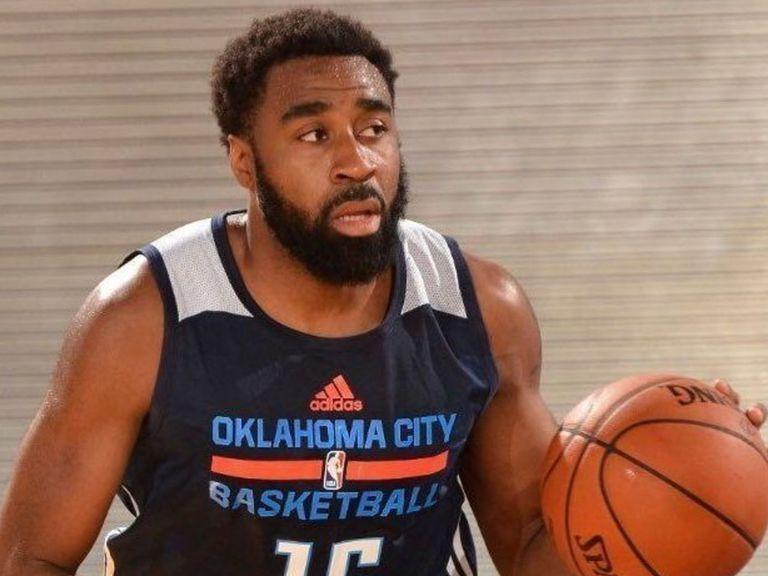 Thunder sign Reggie Williams | theScore.com