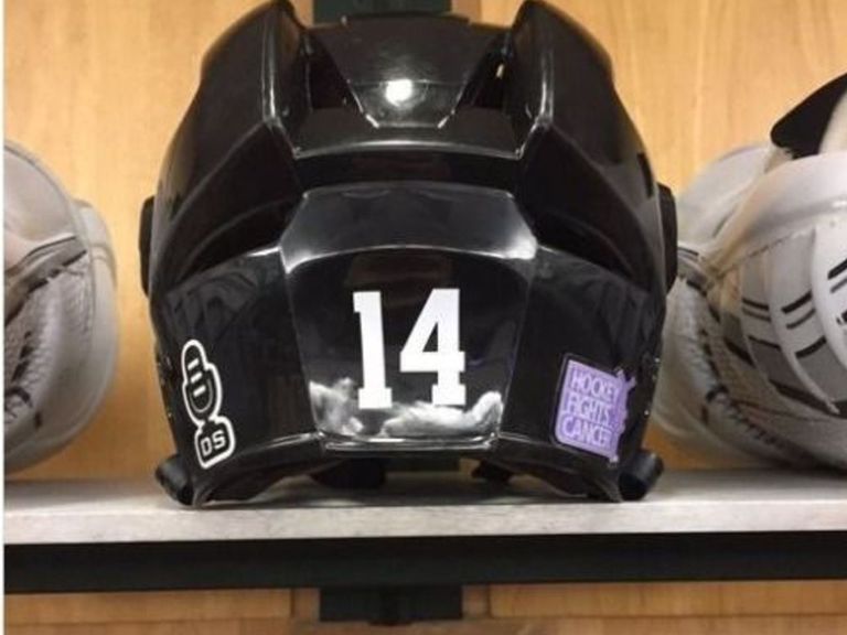 Stars supporting cancer-stricken announcer with helmet sticker ...