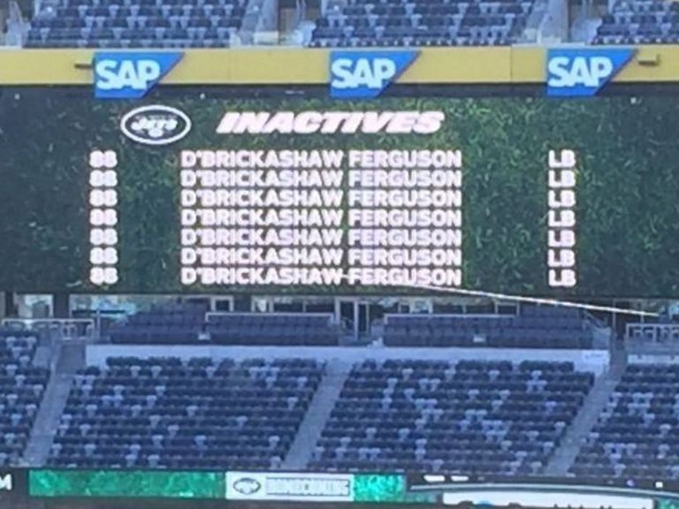 Scoreboard test lists retired Ferguson as inactive for Jets | theScore.com
