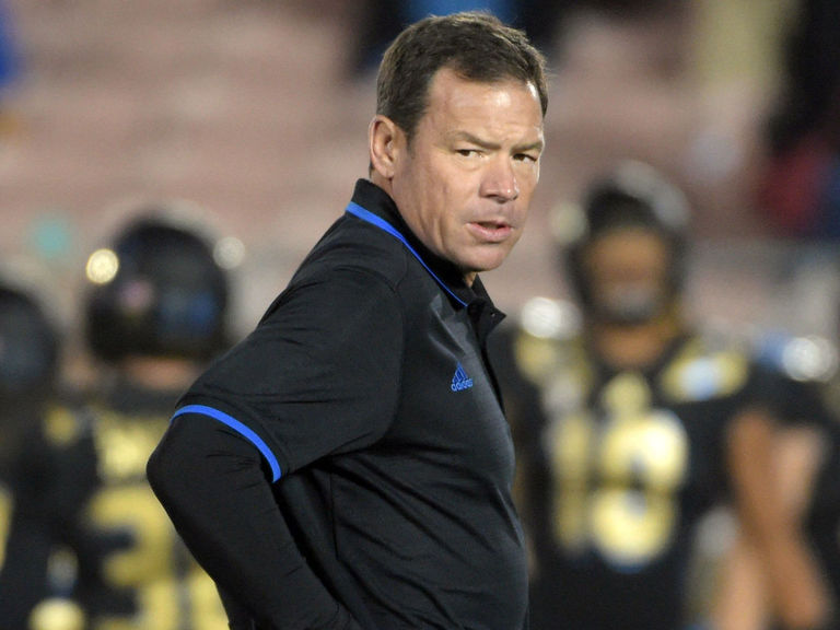 4-star CB Elijah Gates taking his talents to UCLA | theScore.com